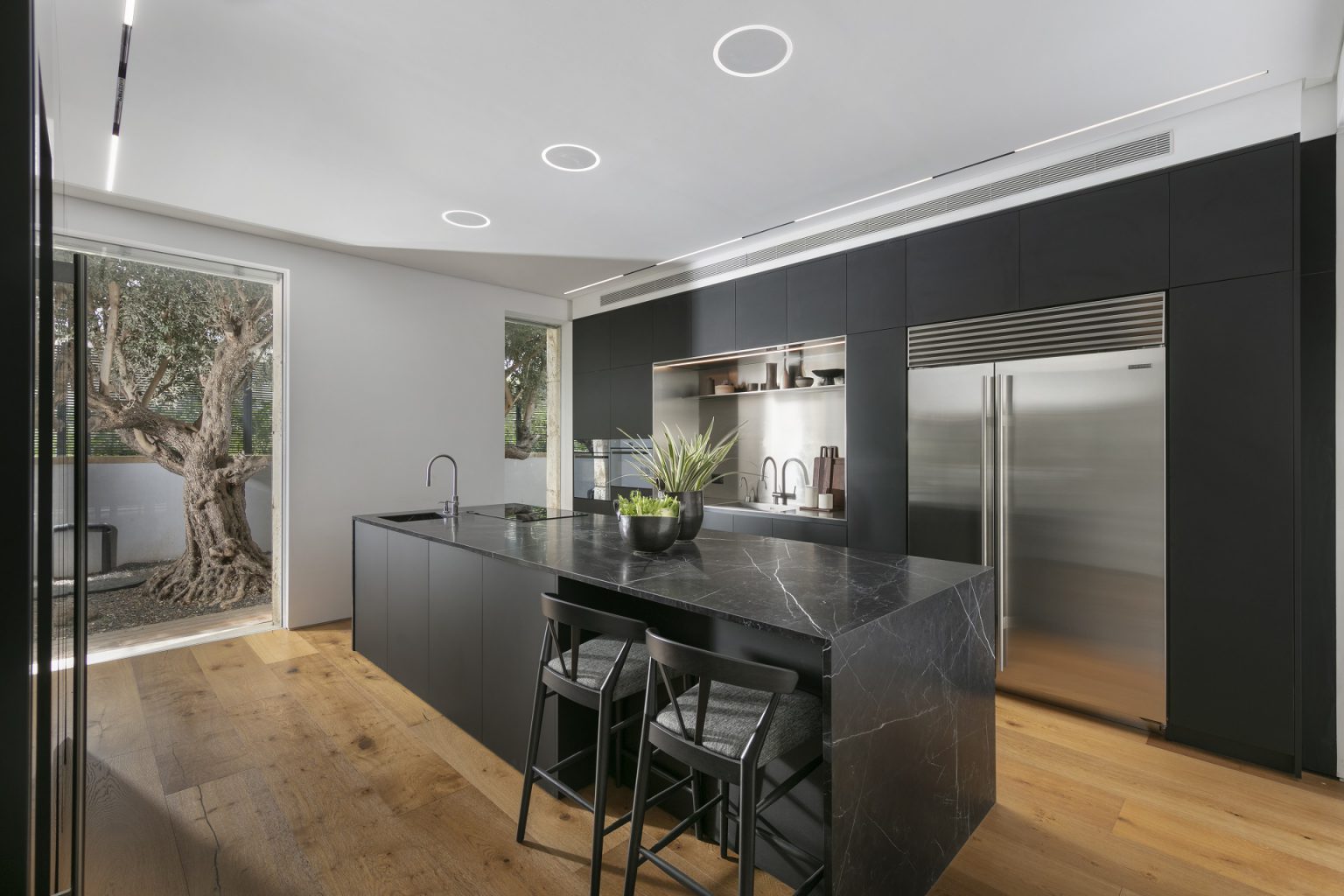 סדרת ה-S | מטבחים מודרניים בקווים נקיים וישרים - Semel Kitchens