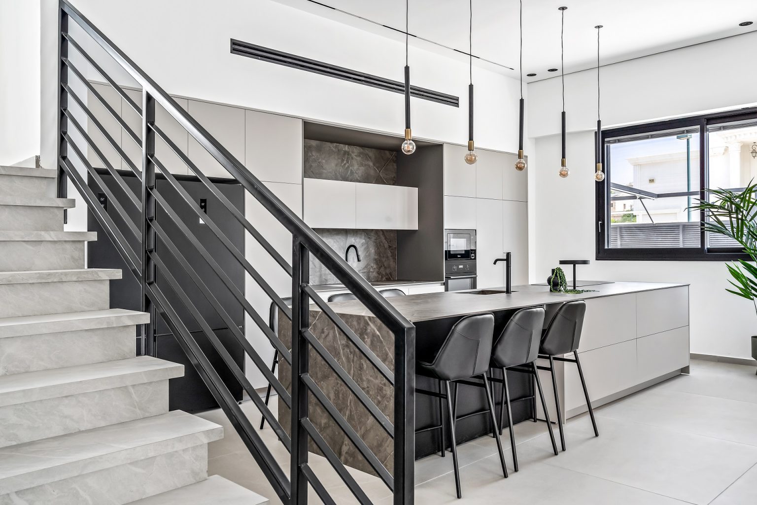 SEMEL KITCHENS - מטבח נאנו סהרה ועץ וואגיו כהה