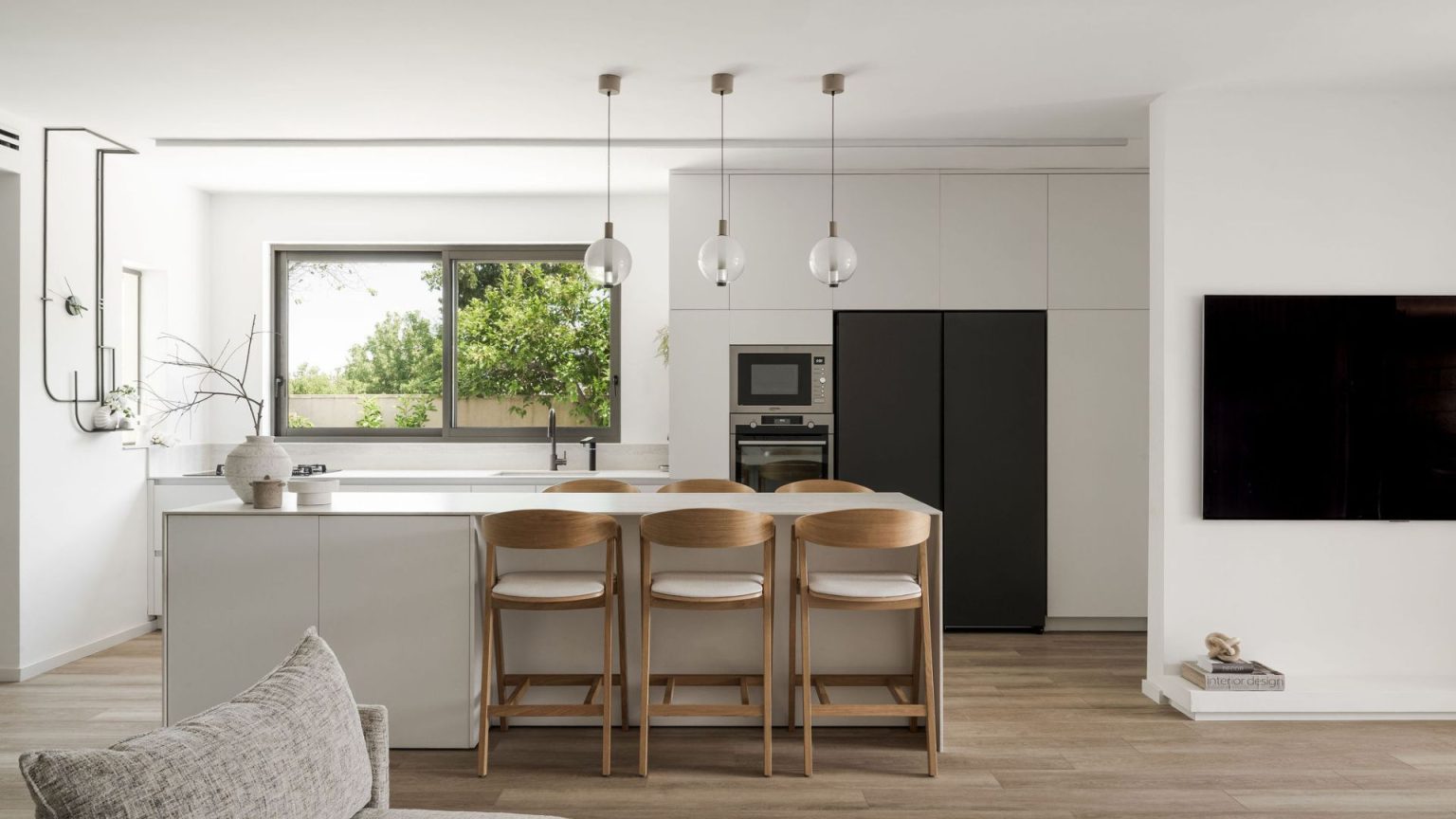Modern white nano kitchen : מטבחים : מטבחי סמל